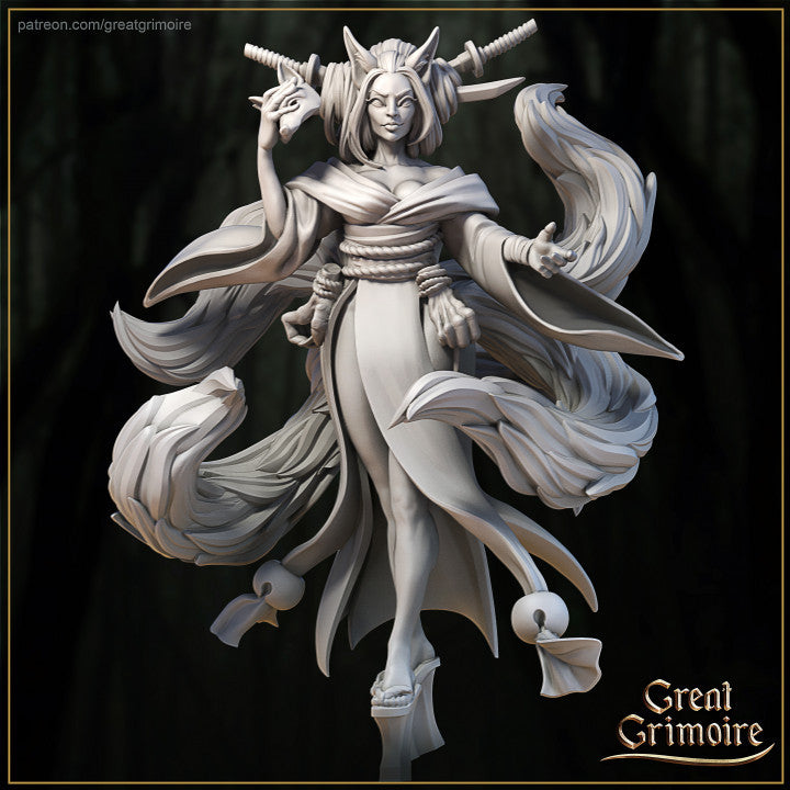Kitsune Blade of the Forest D&D Miniature by Great Grimoire – MitzNSimz